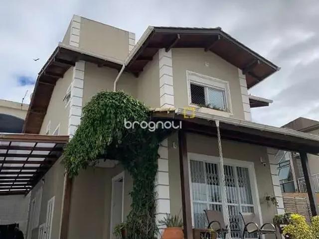 Casa / Sobrado para Venda em Florianópolis/SC Capoeiras 3 Quartos