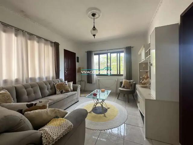 Casa / Sobrado para Venda em Florianópolis/SC Capoeiras 3 Quartos