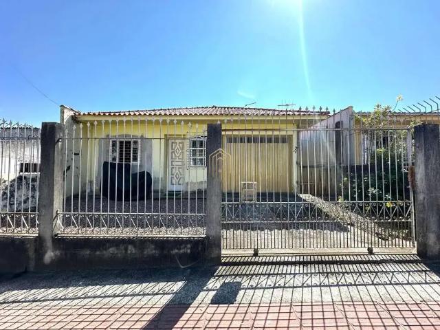 Casa / Sobrado para Venda em Florianópolis/SC Capoeiras 3 Quartos