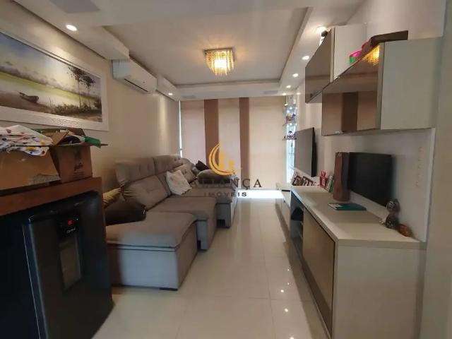 Casa / Sobrado para Venda em Florianópolis/SC Capoeiras 4 Quartos