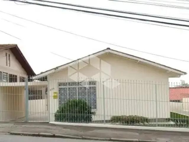 Casa / Sobrado para Venda em Florianópolis/SC Capoeiras 4 Quartos