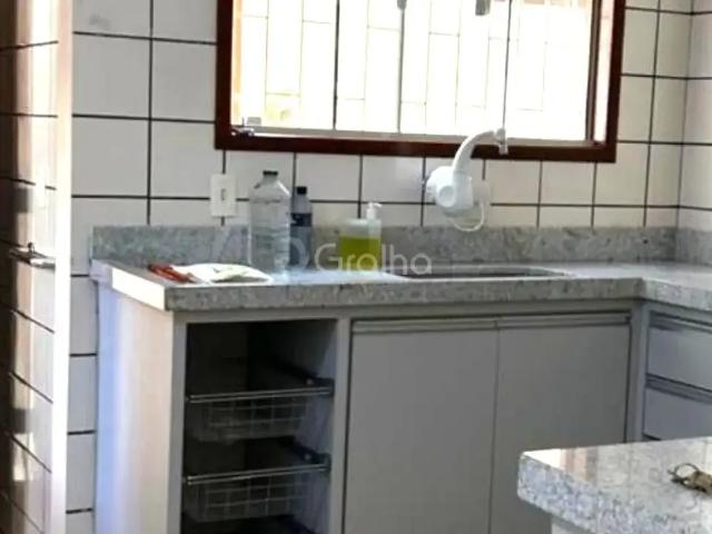 Casa / Sobrado para Venda em Florianópolis/SC Carianos 3 Quartos