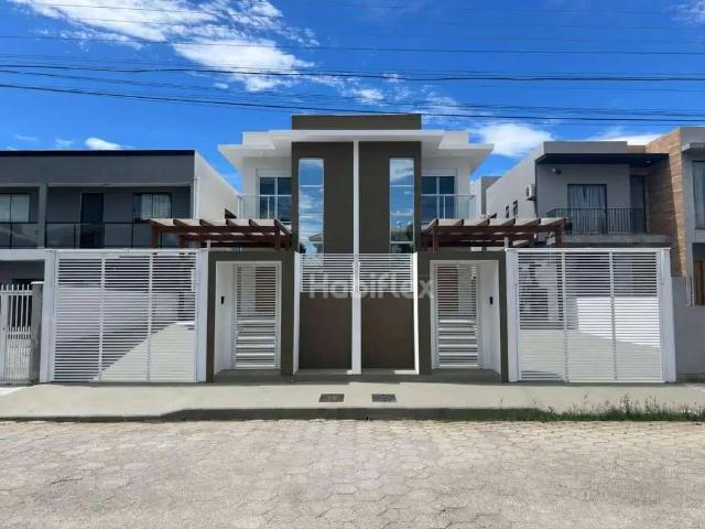 Casa / Sobrado para Venda em Florianópolis/SC Carianos 3 Quartos