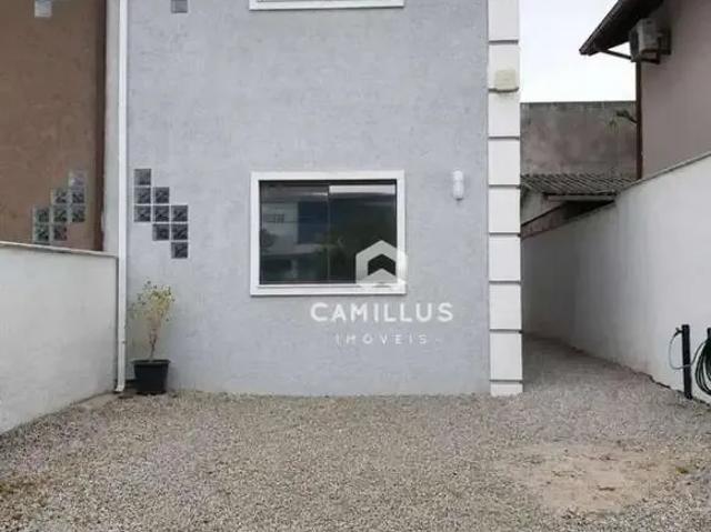 Casa / Sobrado para Venda em Florianópolis/SC Carianos 3 Quartos
