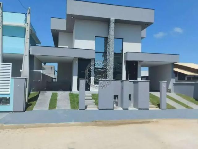 Casa / Sobrado para Venda em Florianópolis/SC Carianos 3 Quartos