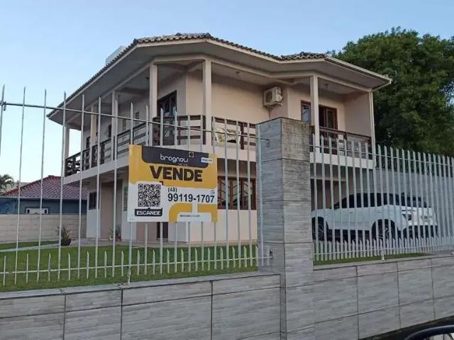 Casa / Sobrado para Venda em Florianópolis/SC Carianos 2 Quartos