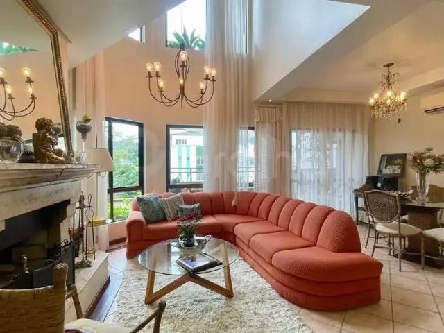 Casa / Sobrado para Venda em Florianópolis/SC Carvoeira 4 Quartos