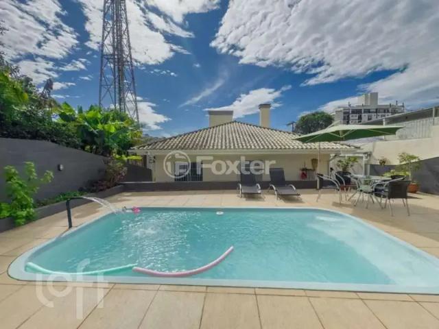 Casa / Sobrado para Venda em Florianópolis/SC Carvoeira 4 Quartos
