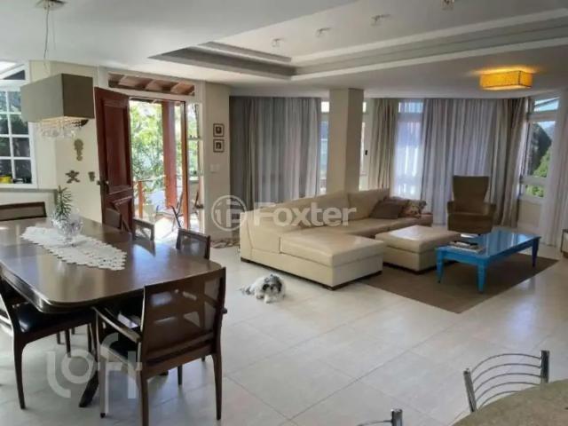 Casa / Sobrado para Venda em Florianópolis/SC Carvoeira 8 Quartos