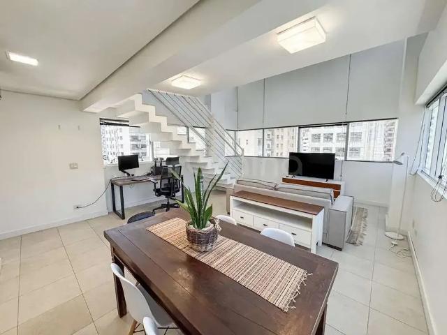 Casa / Sobrado para Venda em Florianópolis/SC Centro 1 Quartos