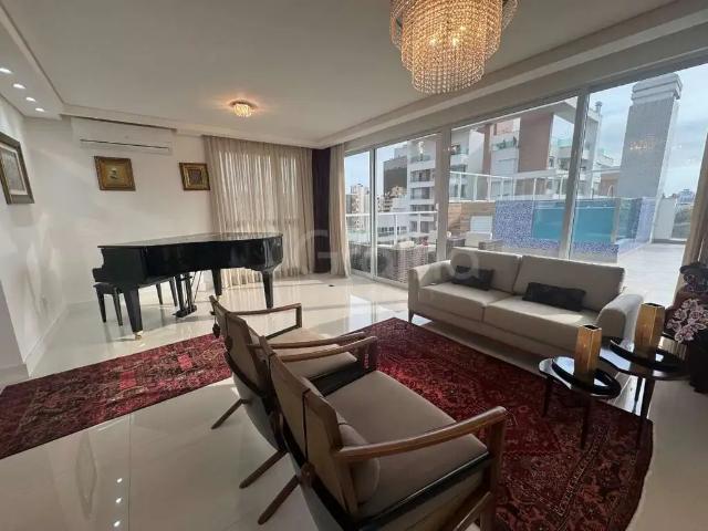 Casa / Sobrado para Venda em Florianópolis/SC Centro 2 Quartos