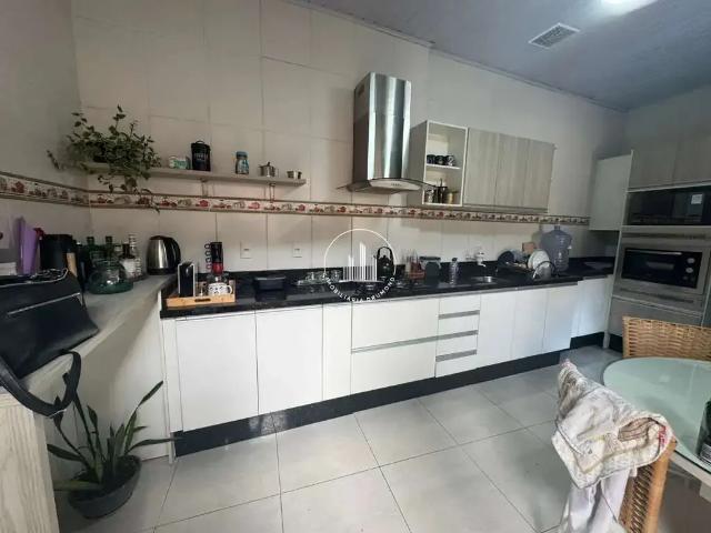 Casa / Sobrado para Venda em Florianópolis/SC Centro 3 Quartos