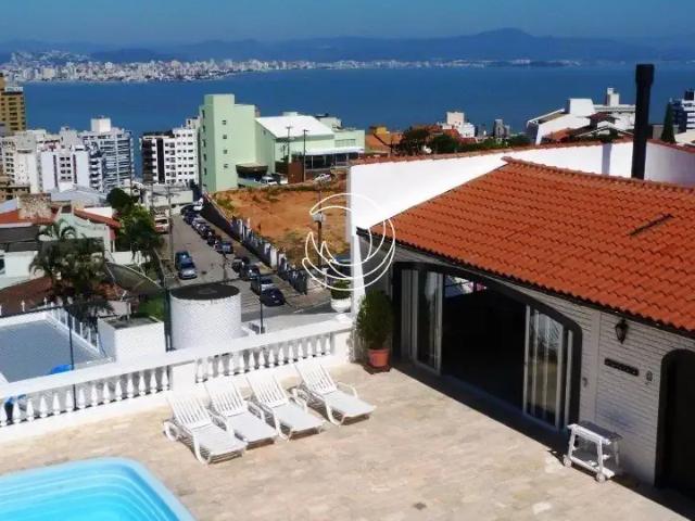 Casa / Sobrado para Venda em Florianópolis/SC Centro 3 Quartos