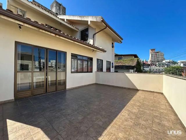 Casa / Sobrado para Venda em Florianópolis/SC Centro 4 Quartos