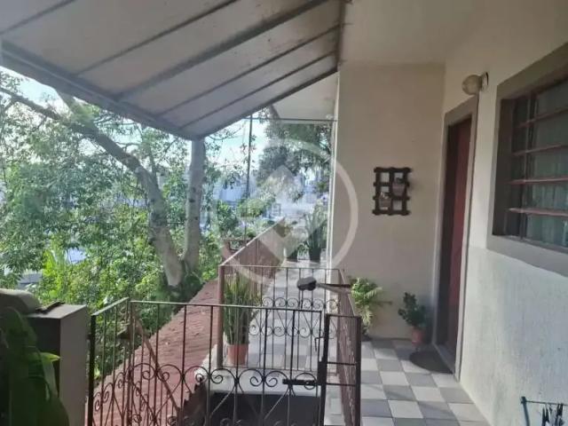 Casa / Sobrado para Venda em Florianópolis/SC Centro 4 Quartos