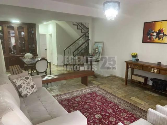 Casa / Sobrado para Venda em Florianópolis/SC Centro 4 Quartos