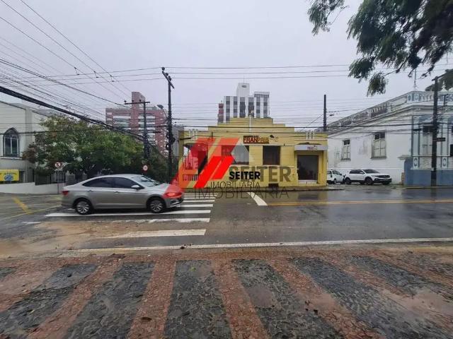 Casa / Sobrado para Venda em Florianópolis/SC Centro 4 Quartos