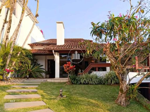 Casa / Sobrado para Venda em Florianópolis/SC Centro 4 Quartos