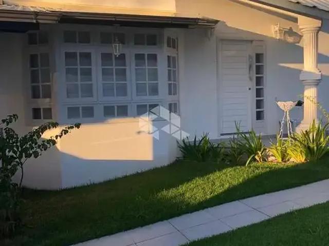 Casa / Sobrado para Venda em Florianópolis/SC Centro 4 Quartos