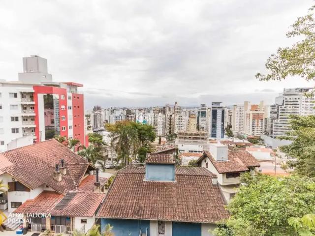 Casa / Sobrado para Venda em Florianópolis/SC Centro 5 Quartos
