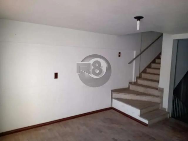 Casa / Sobrado para Venda em Florianópolis/SC Centro 5 Quartos