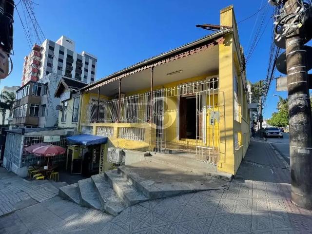 Casa / Sobrado para Venda em Florianópolis/SC Centro 6 Quartos