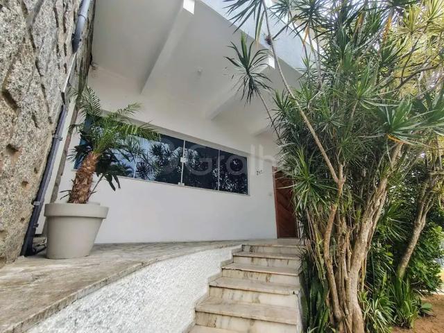 Casa / Sobrado para Venda em Florianópolis/SC Centro 8 Quartos