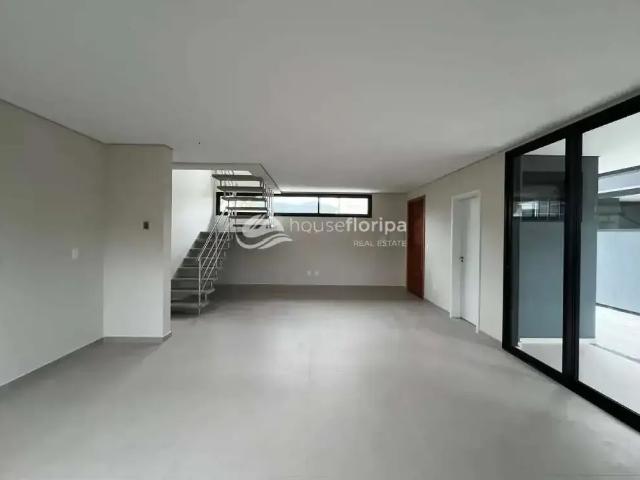 Casa / Sobrado para Venda em Florianópolis/SC Açores 4 Quartos
