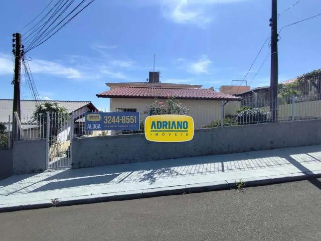 Casa / Sobrado para Venda em Florianópolis/SC Abraão 3 Quartos