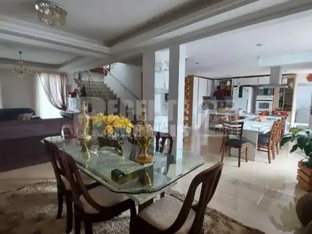 Casa / Sobrado para Venda em Florianópolis/SC Agronômica 4 Quartos