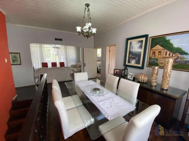 Casa / Sobrado para Venda em Florianópolis/SC Agronômica 5 Quartos