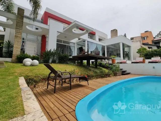 Casa / Sobrado para Venda em Florianópolis/SC Agronômica 8 Quartos