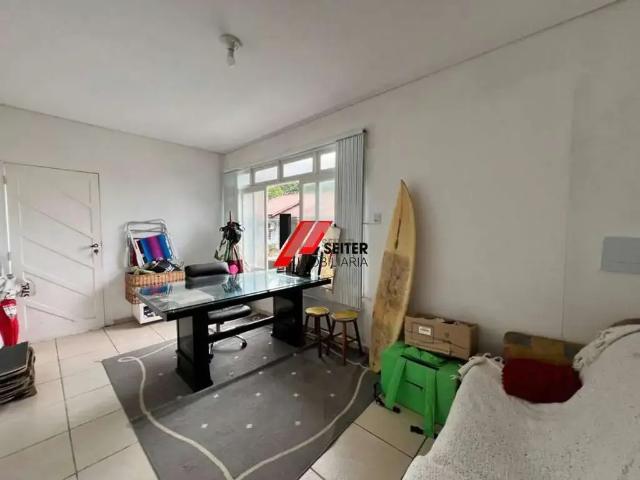 Casa / Sobrado para Venda em Florianópolis/SC Agronômica 2 Quartos