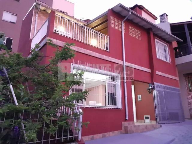 Casa / Sobrado para Venda em Florianópolis/SC Agronômica 3 Quartos