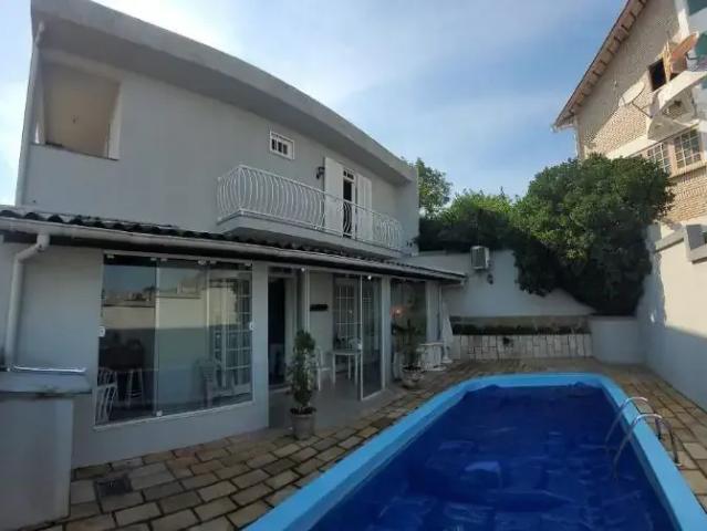 Casa / Sobrado para Venda em Florianópolis/SC Agronômica 3 Quartos