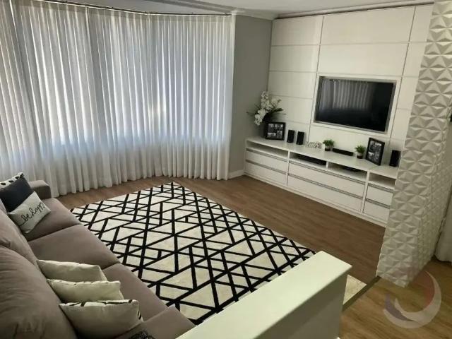 Casa / Sobrado para Venda em Florianópolis/SC Agronômica 3 Quartos
