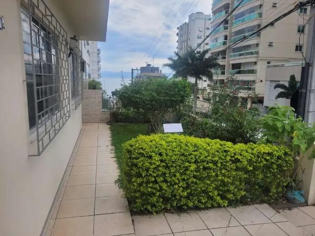 Casa / Sobrado para Venda em Florianópolis/SC Agronômica 3 Quartos
