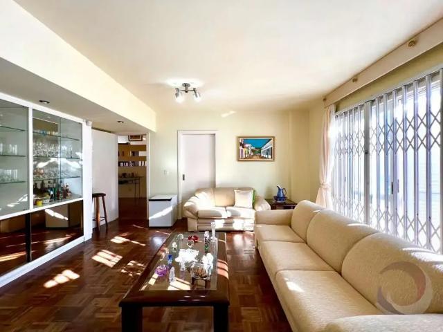 Casa / Sobrado para Venda em Florianópolis/SC Agronômica 3 Quartos