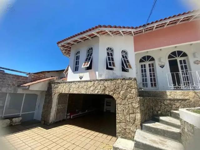 Casa / Sobrado para Venda em Florianópolis/SC Agronômica 3 Quartos