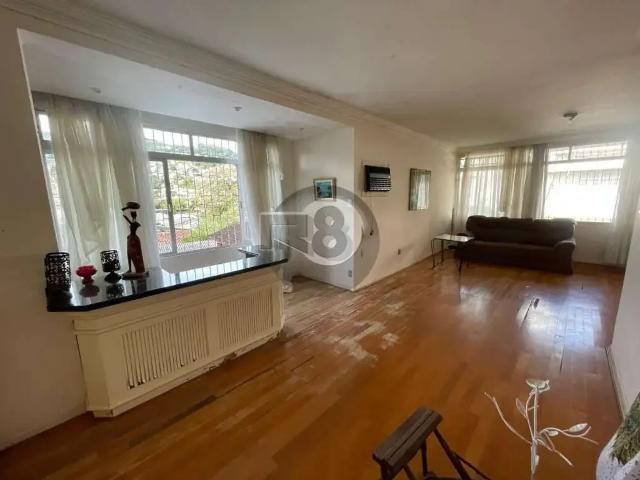 Casa / Sobrado para Venda em Florianópolis/SC Agronômica 3 Quartos