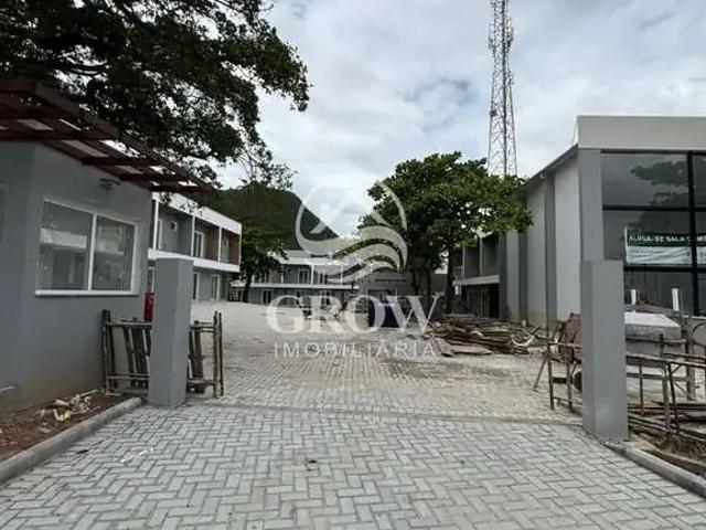 Casa / Sobrado para Venda em Florianópolis/SC Armação do Pântano do Sul 2 Quartos
