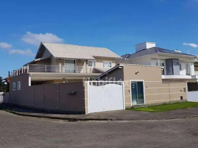 Casa / Sobrado para Venda em Florianópolis/SC Autódromo 10 Quartos