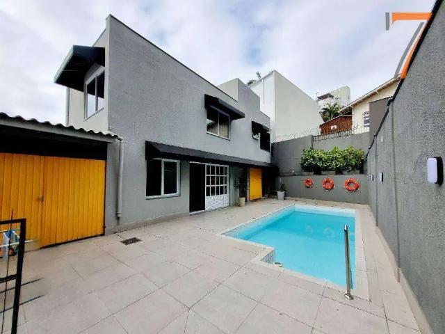 Casa / Sobrado para Venda em Florianópolis/SC Bom Abrigo 4 Quartos