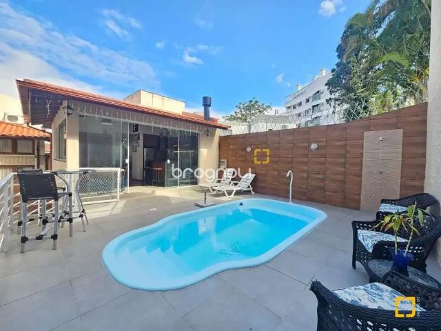 Casa / Sobrado para Venda em Florianópolis/SC Bom Abrigo 4 Quartos