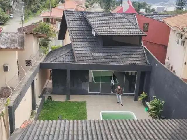 Casa / Sobrado para Venda em Florianópolis/SC Bom Abrigo 5 Quartos