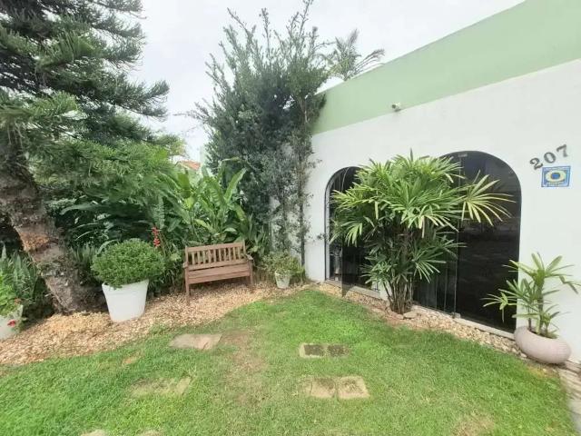 Casa / Sobrado para Venda em Florianópolis/SC Bom Abrigo 3 Quartos