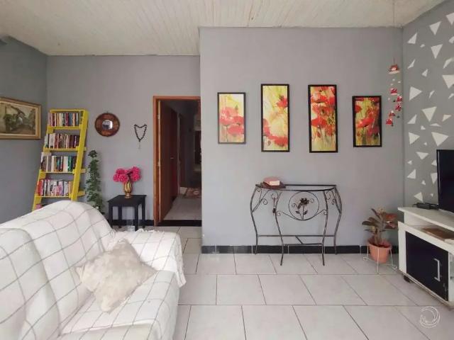 Casa / Sobrado para Venda em Florianópolis/SC Balneário 3 Quartos
