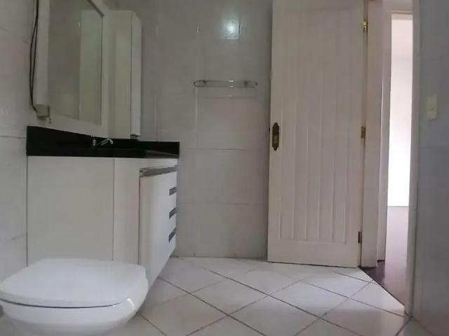 Casa / Sobrado para Venda em Florianópolis/SC Balneário 4 Quartos