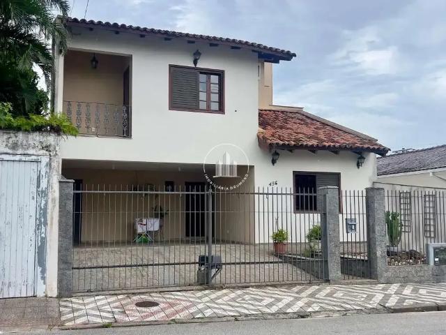 Casa / Sobrado para Venda em Florianópolis/SC Balneário 4 Quartos