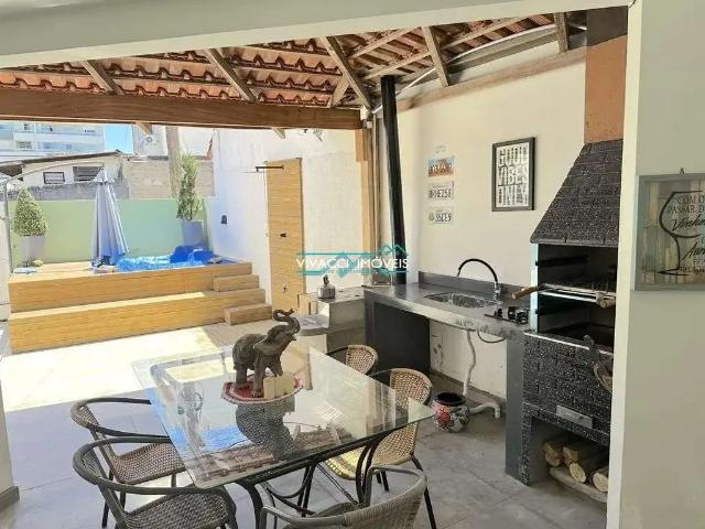 Casa / Sobrado para Venda em Florianópolis/SC Balneário 4 Quartos